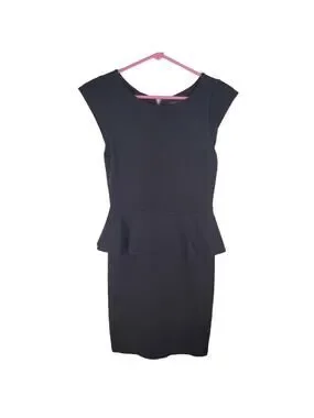 Alice + Olivia | Dresses | Alice And Olivia Black Sleeveless Peplum ...